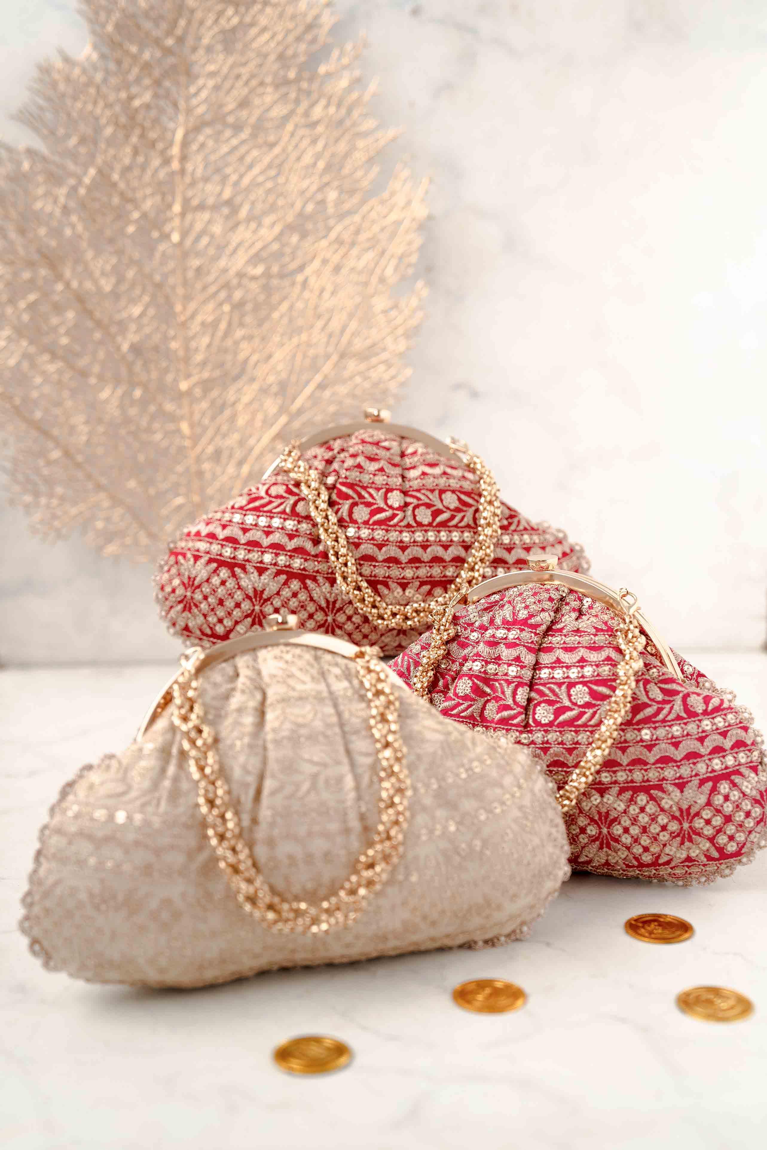 Buy AMYRA Mirai Set Of 10 Wedding Favor Vintage Purse online - The ...